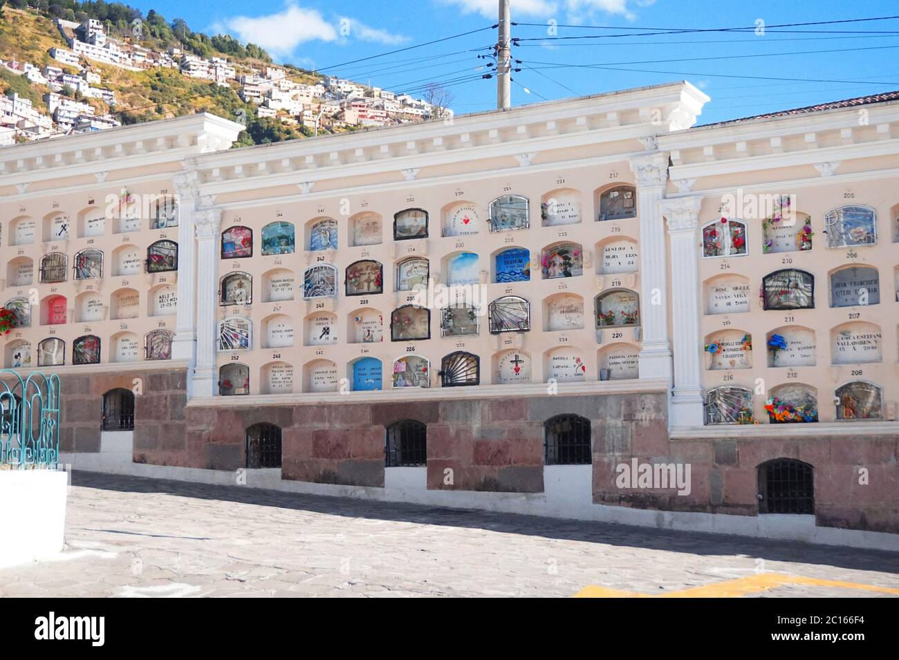 Ecuador grave hi-res stock photography and images - Alamy