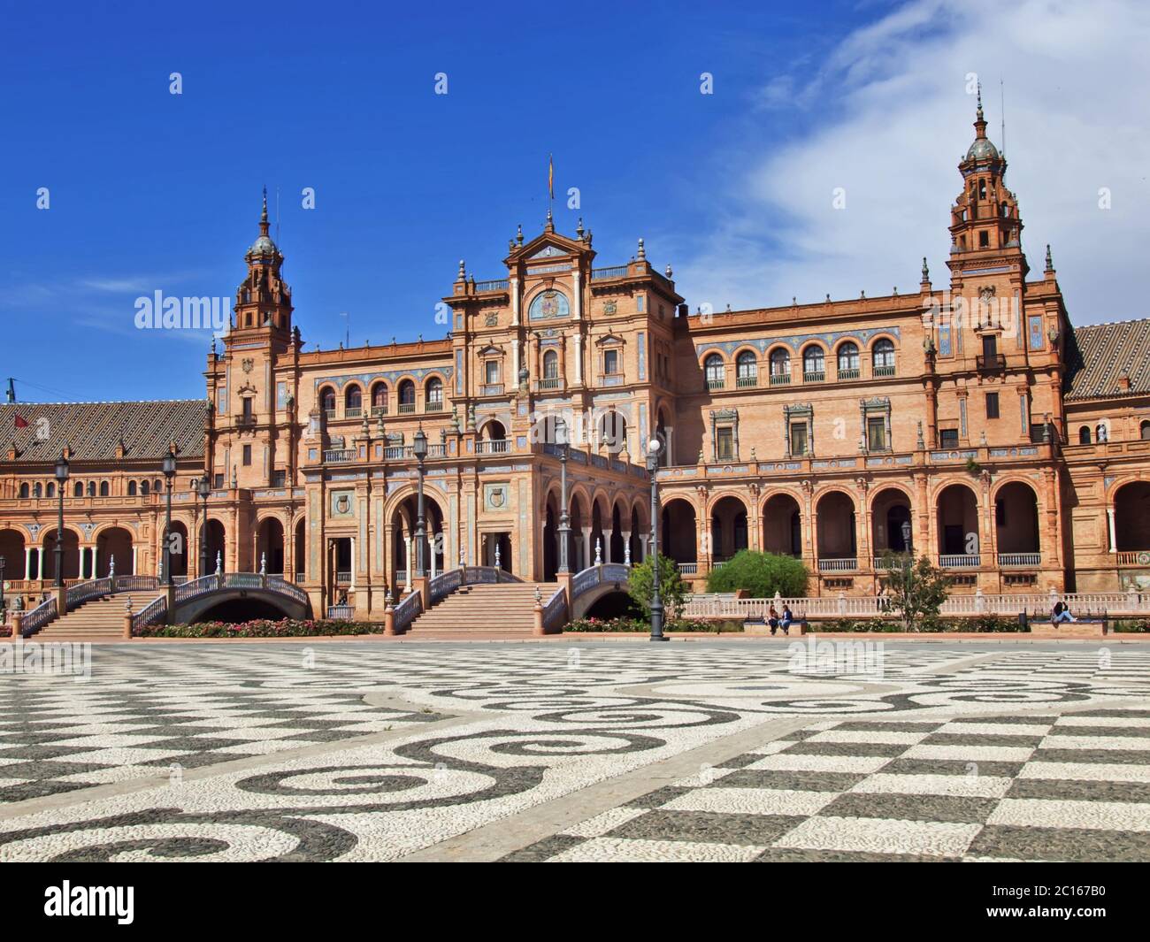 Historical spanish square hi-res stock photography and images - Alamy