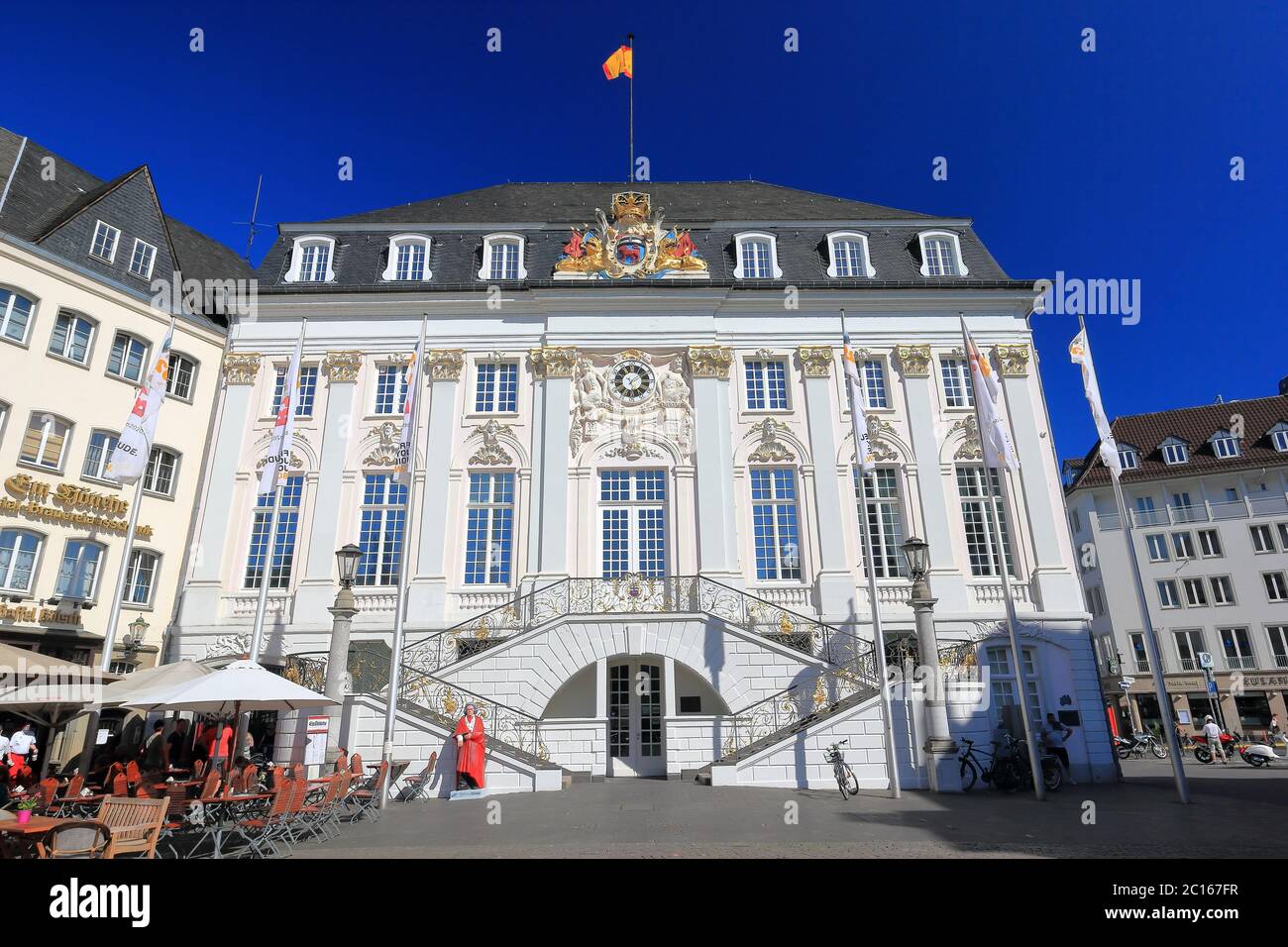 The Altes Rathaus (old town hall) as seen from the central market ...