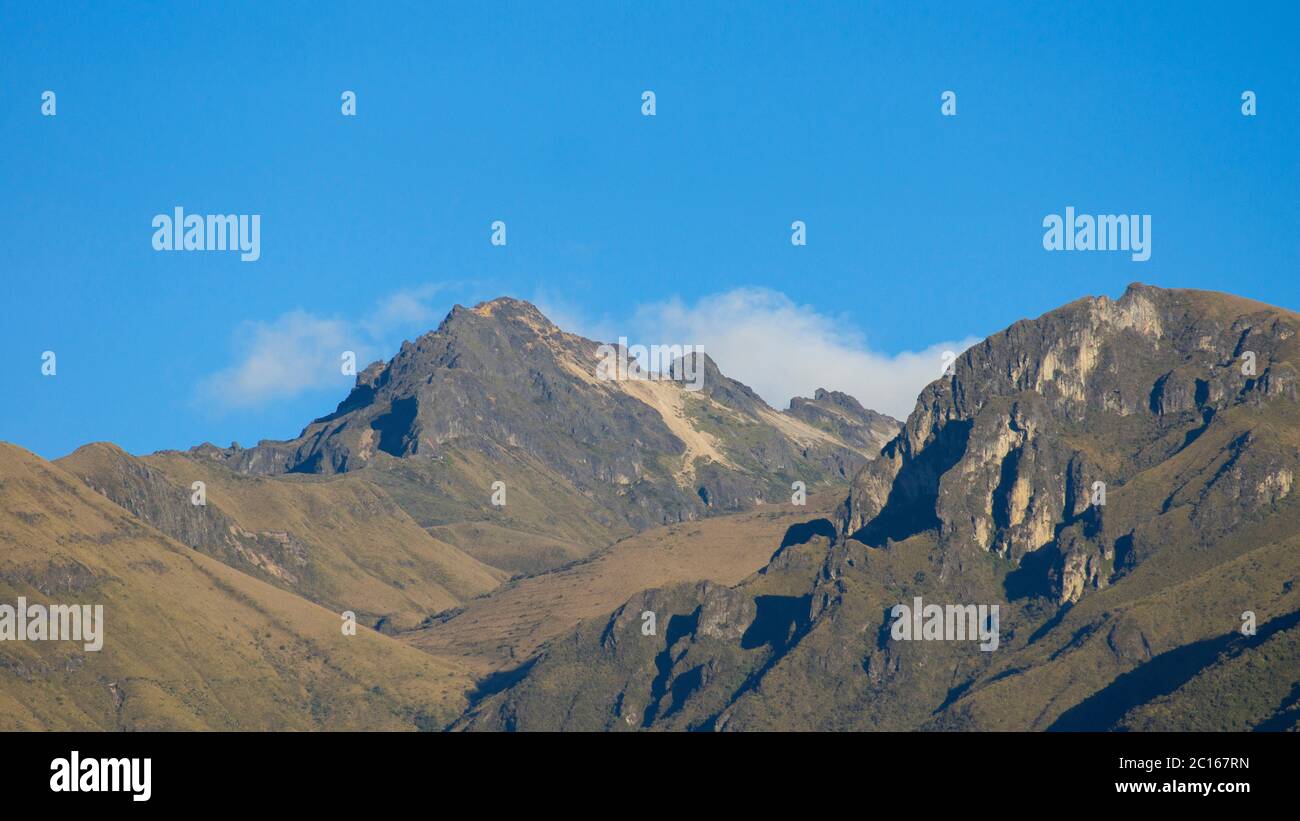 Pichincha volcano hi-res stock photography and images - Alamy