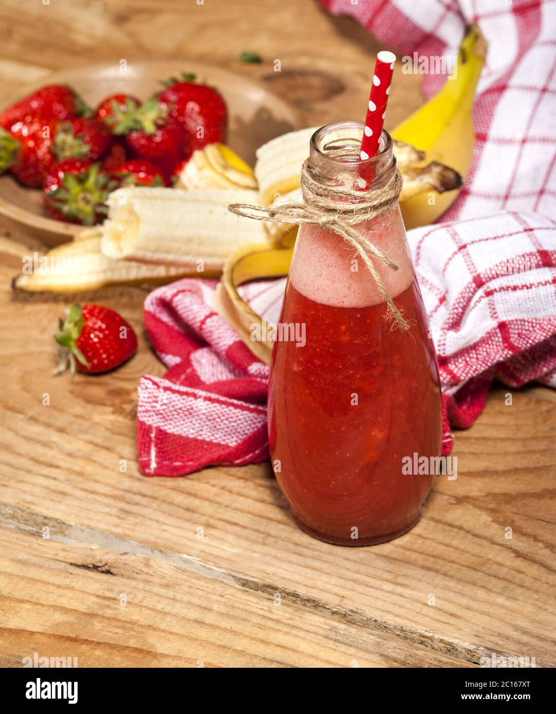 Milkshake bottle hi-res stock photography and images - Alamy
