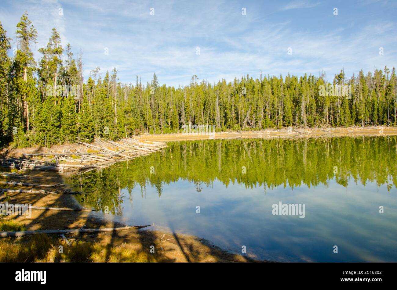 Reflection yellowstone national park hi-res stock photography and ...
