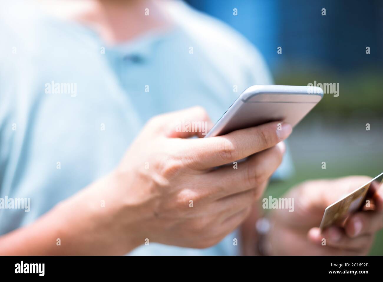 Mobile credit card hi-res stock photography and images - Alamy