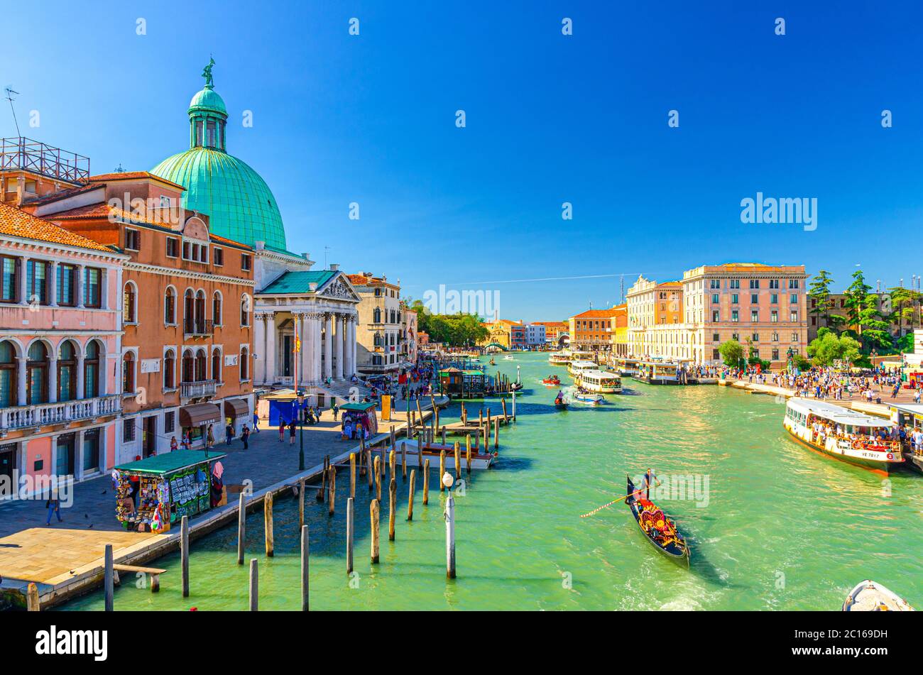 Venice the grand canal hi-res stock photography and images - Alamy
