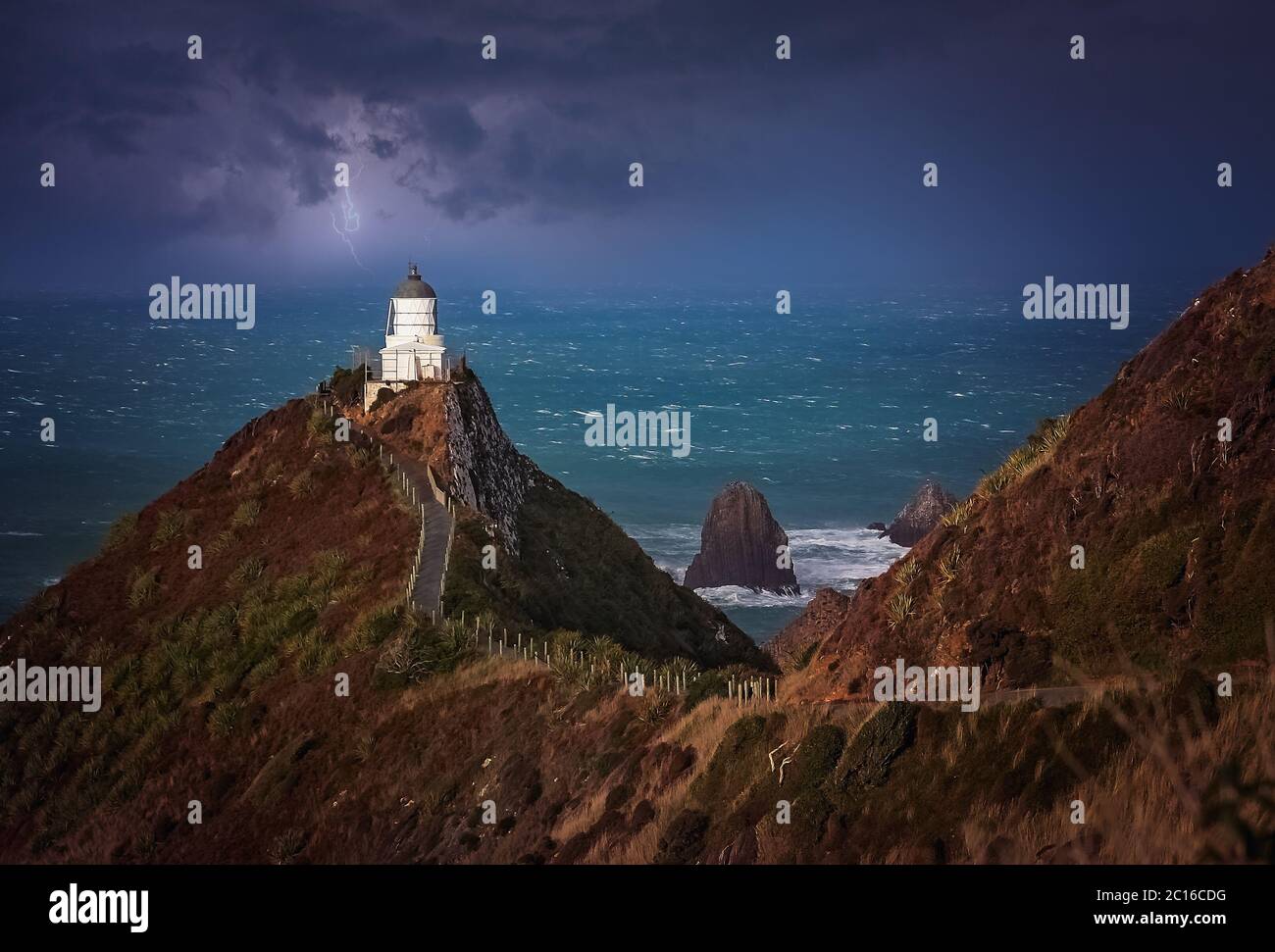 Nugget track hi-res stock photography and images - Alamy