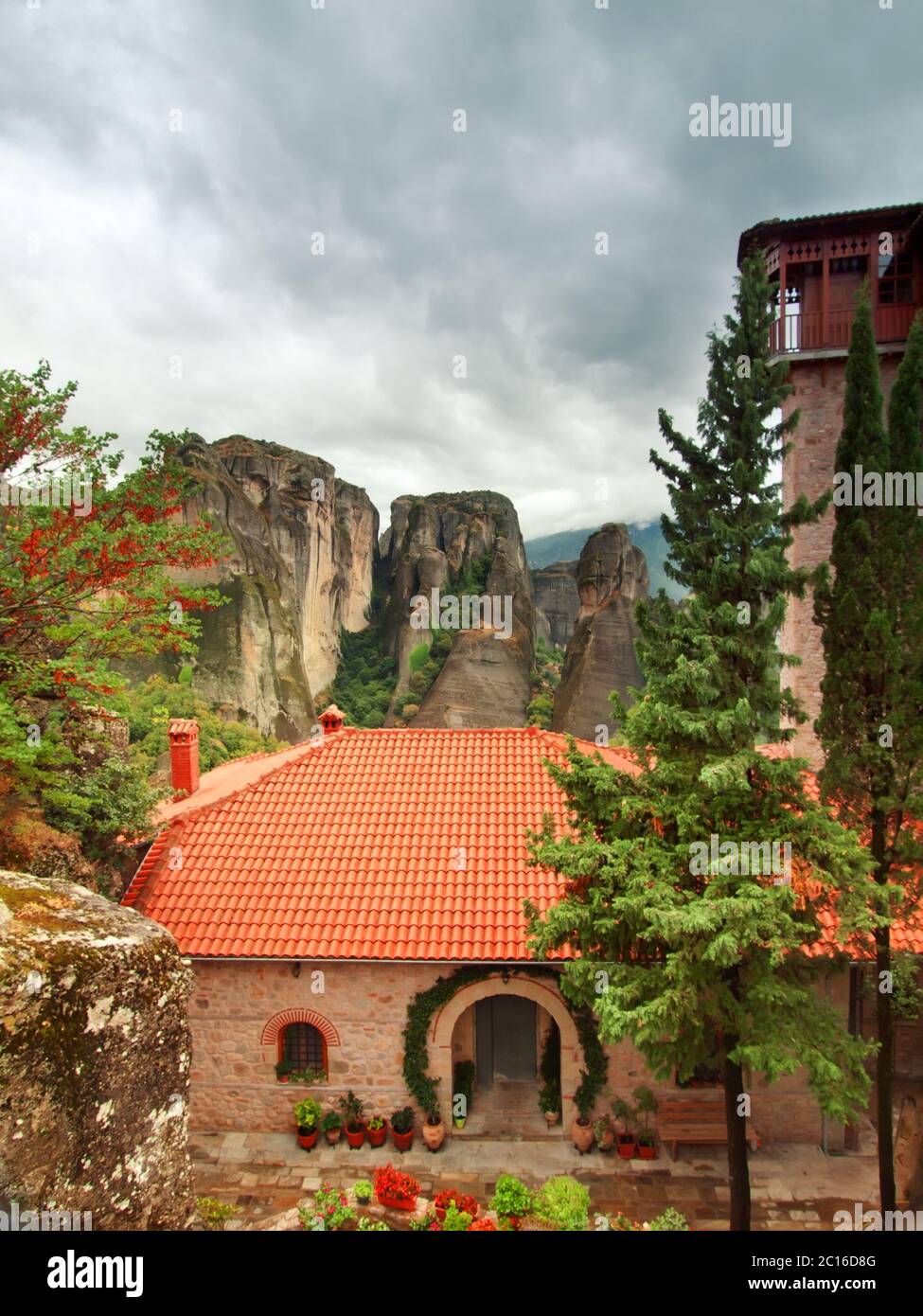 Monk yard hi-res stock photography and images - Alamy
