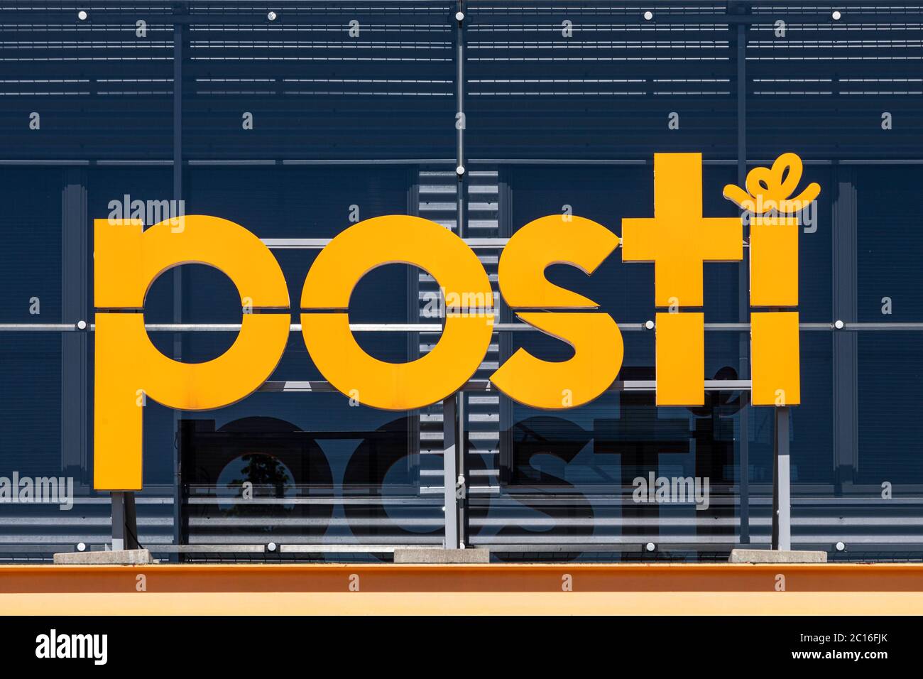 Group 7 hi-res stock photography and images - Alamy