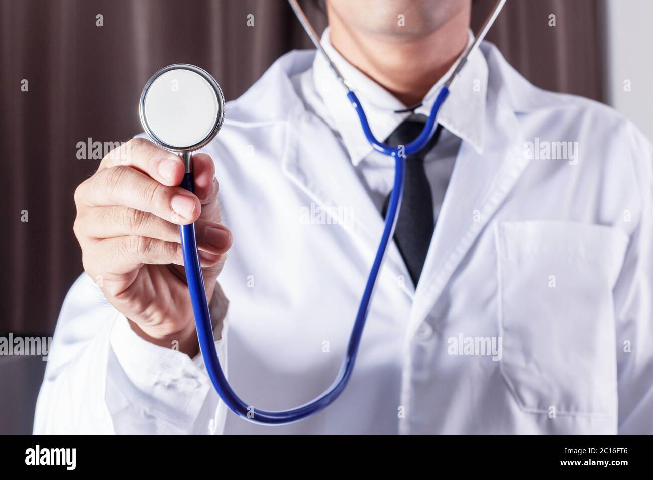 Doctor equipment hi-res stock photography and images - Alamy