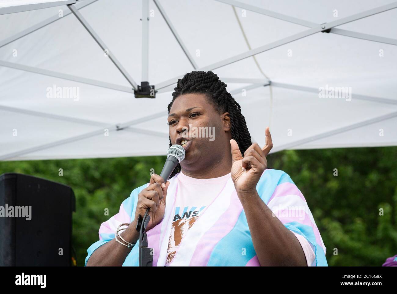 Transgender emergency fund hi-res stock photography and images - Alamy