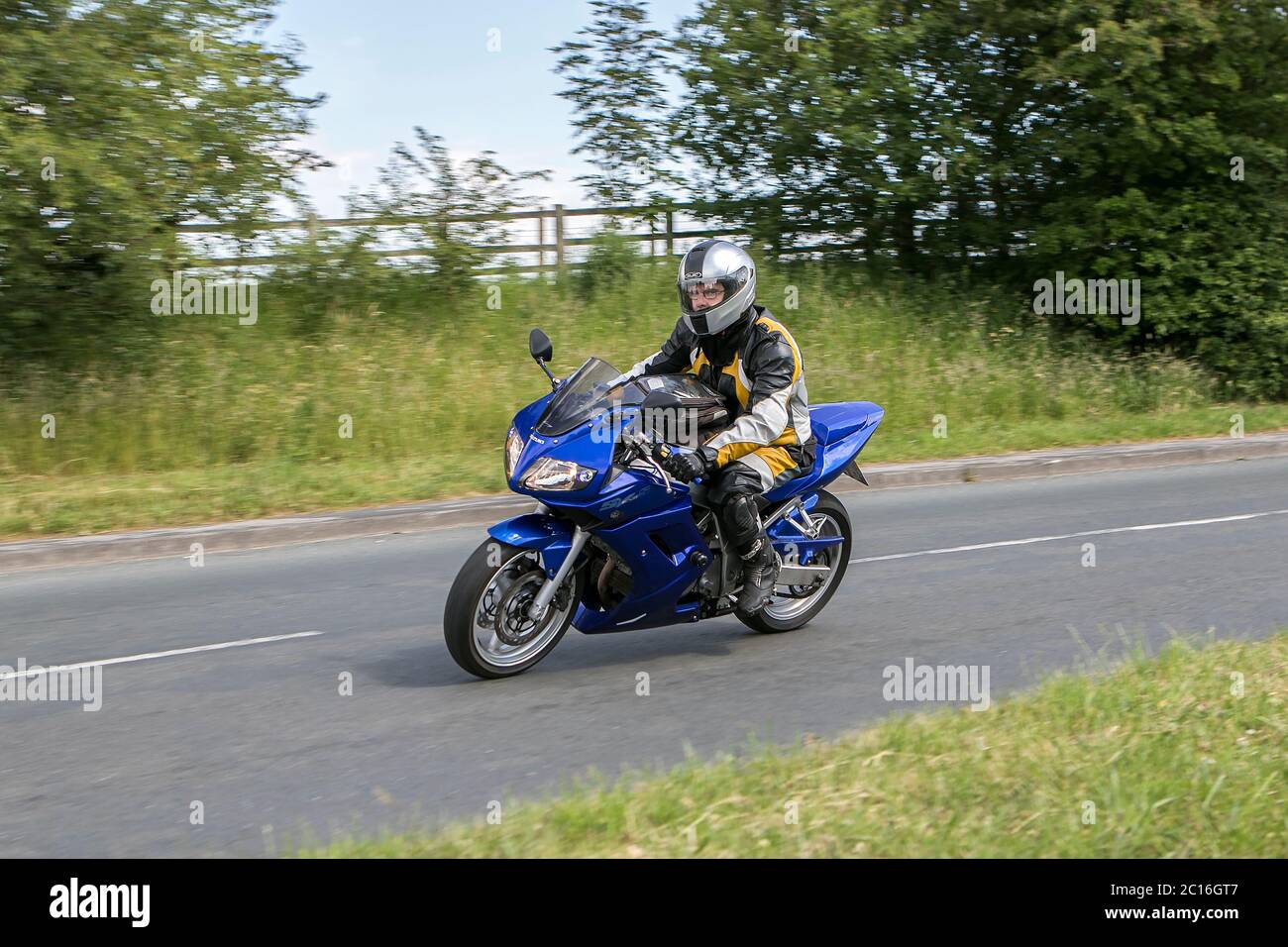 Suzuki sv650 sk3 hi-res stock photography and images - Alamy