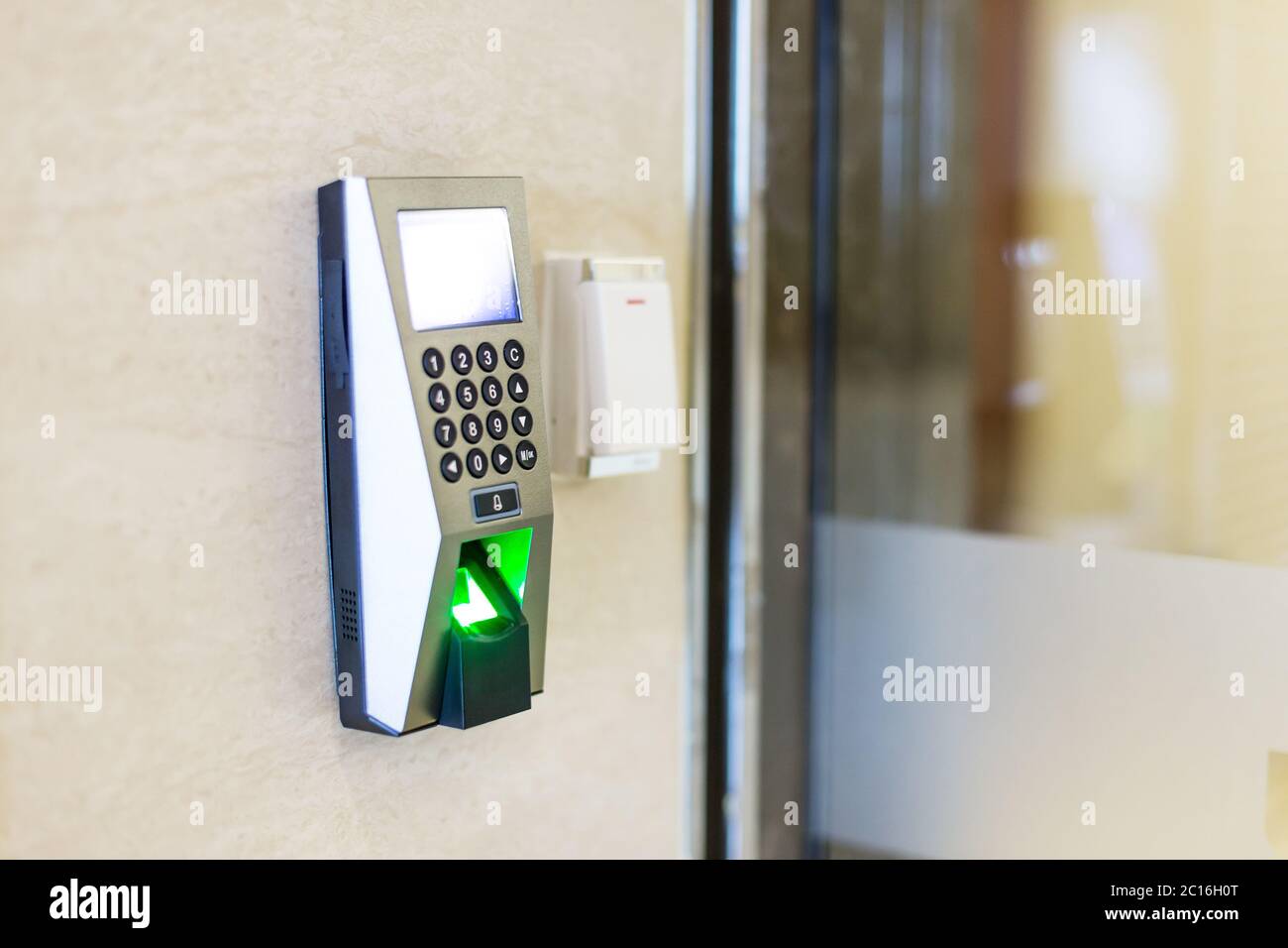 Fingerprint scanner machine hi-res stock photography and images - Alamy