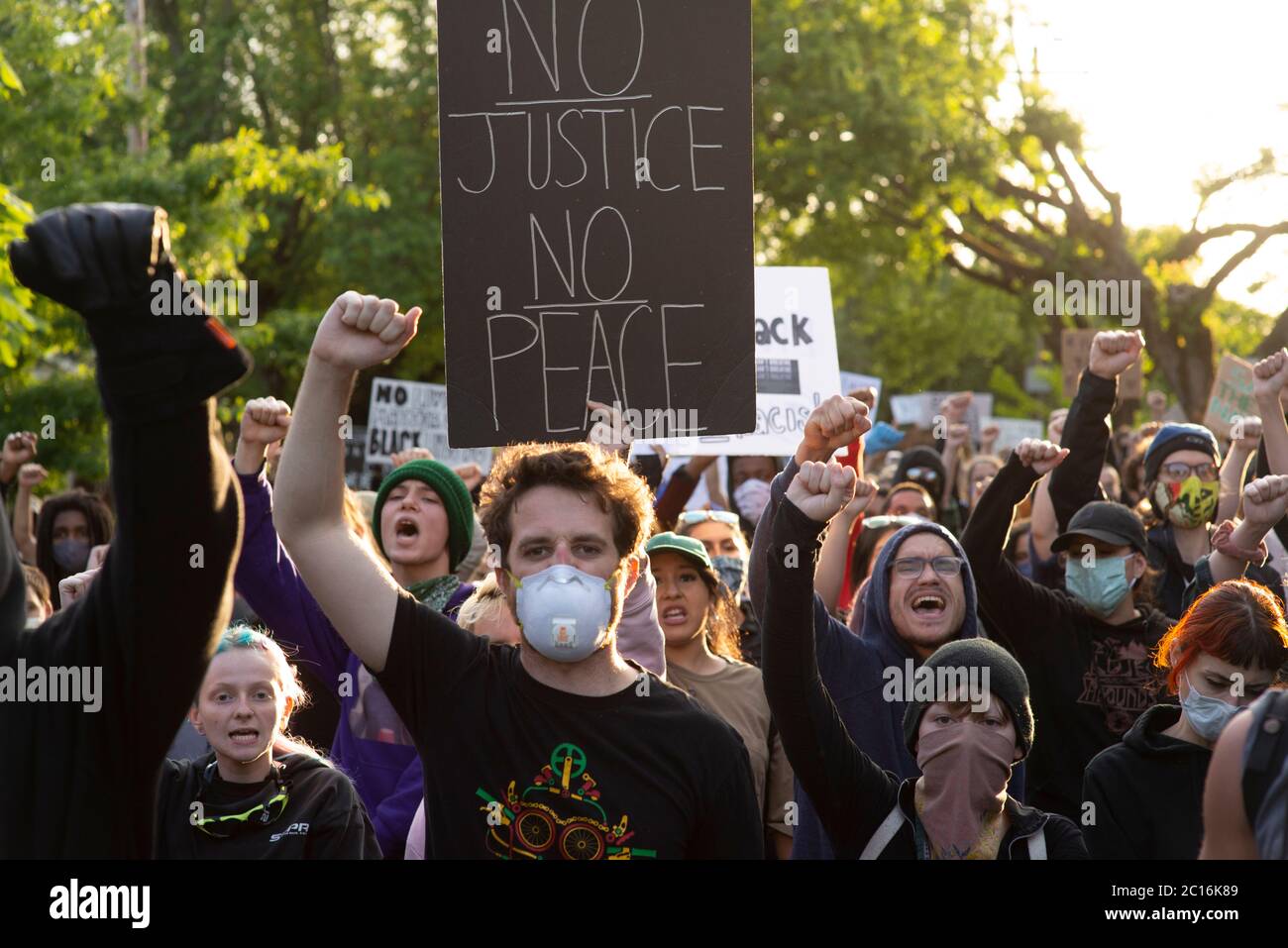 Protest crowd fists hi-res stock photography and images - Alamy