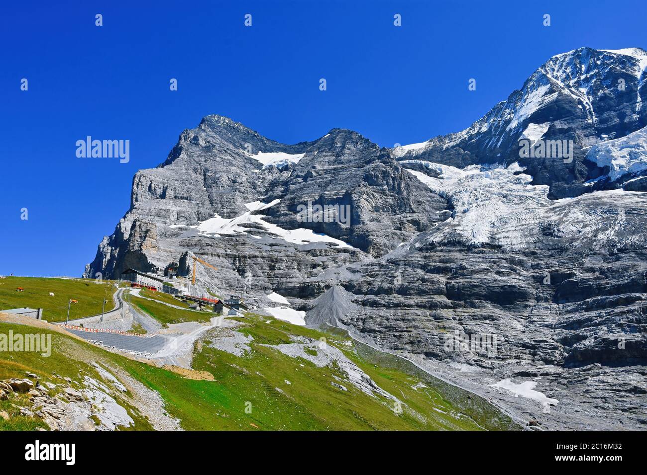 Eigergletscher railway station, between Kleine Scheidegg and ...
