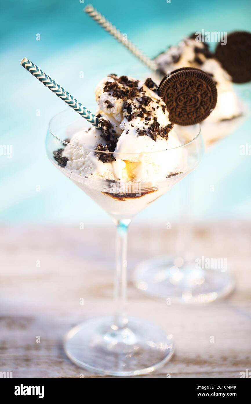 Oreo Ice Cream Sundae