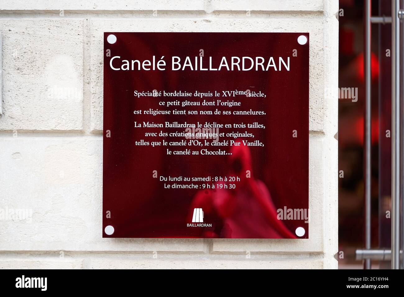 Canele baillardran hi-res stock photography and images - Alamy