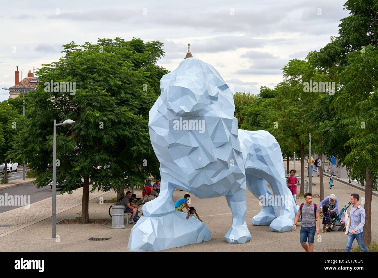 The lion of Veilhan in Stalingrad square, Bordeaux, France Stock Photo ...