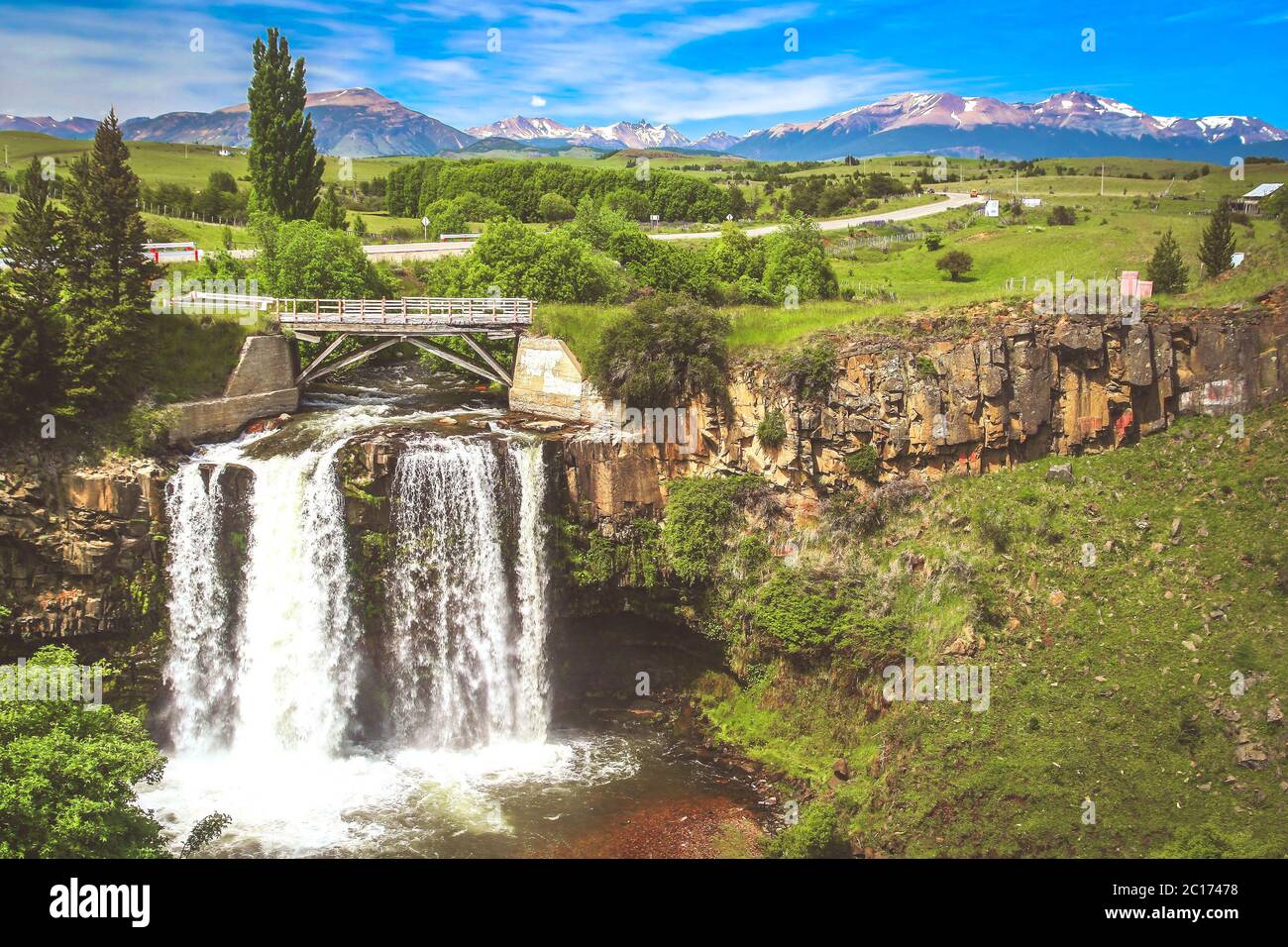 Wilderness waterfall patagonia hi-res stock photography and images - Alamy