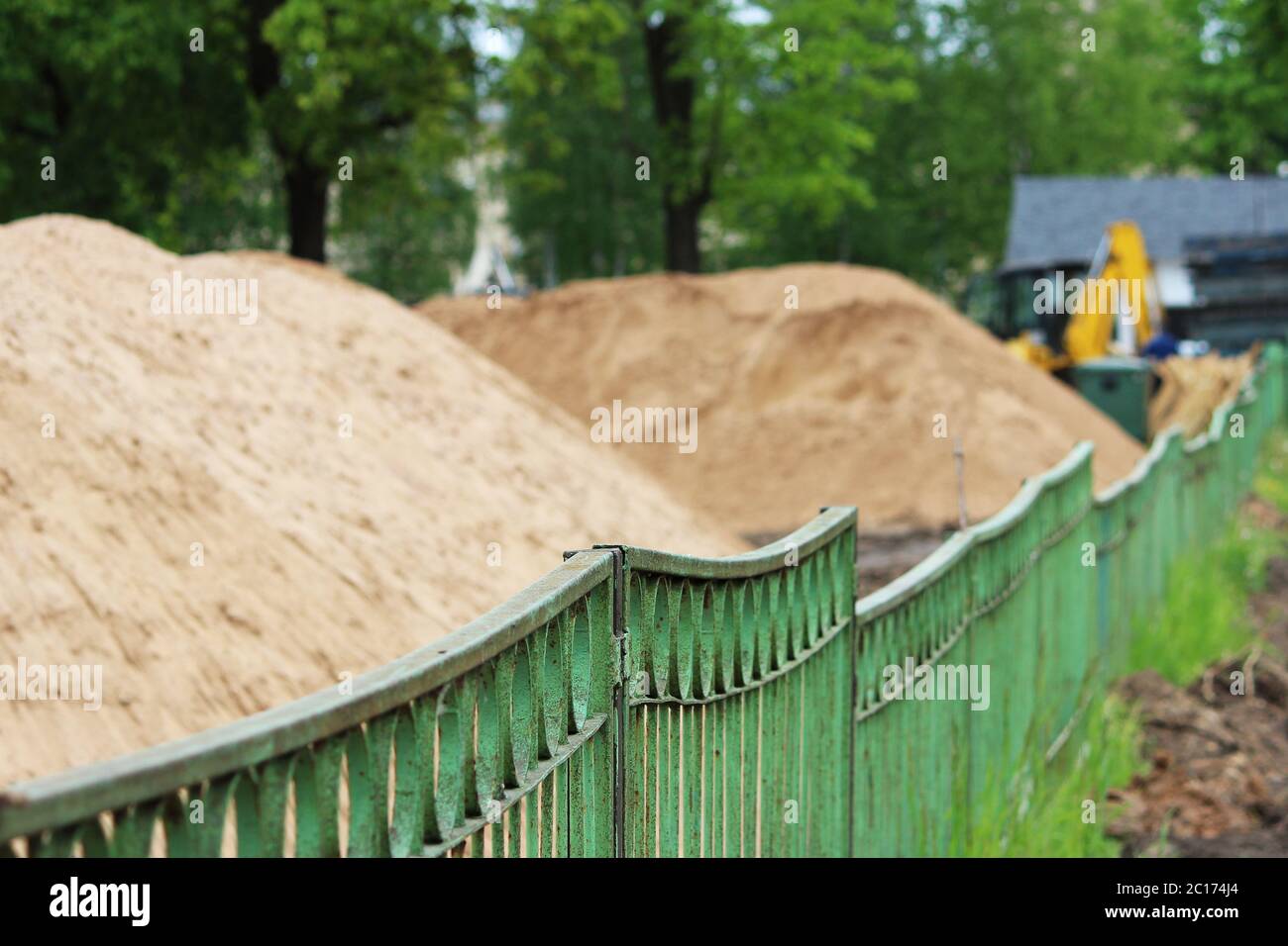 Sand piles hi-res stock photography and images - Alamy