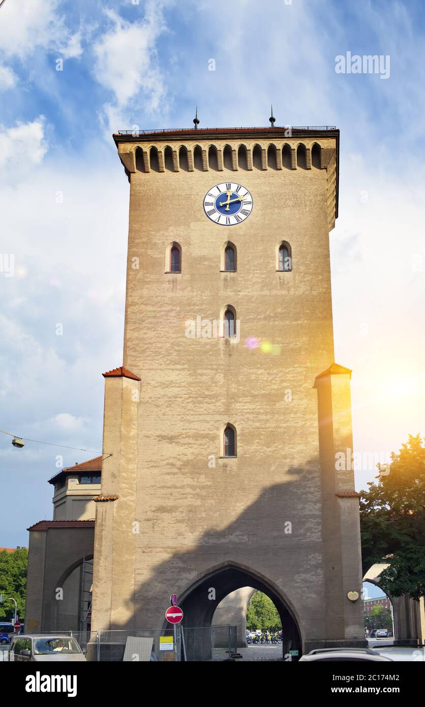 Medieval gates hi-res stock photography and images - Alamy