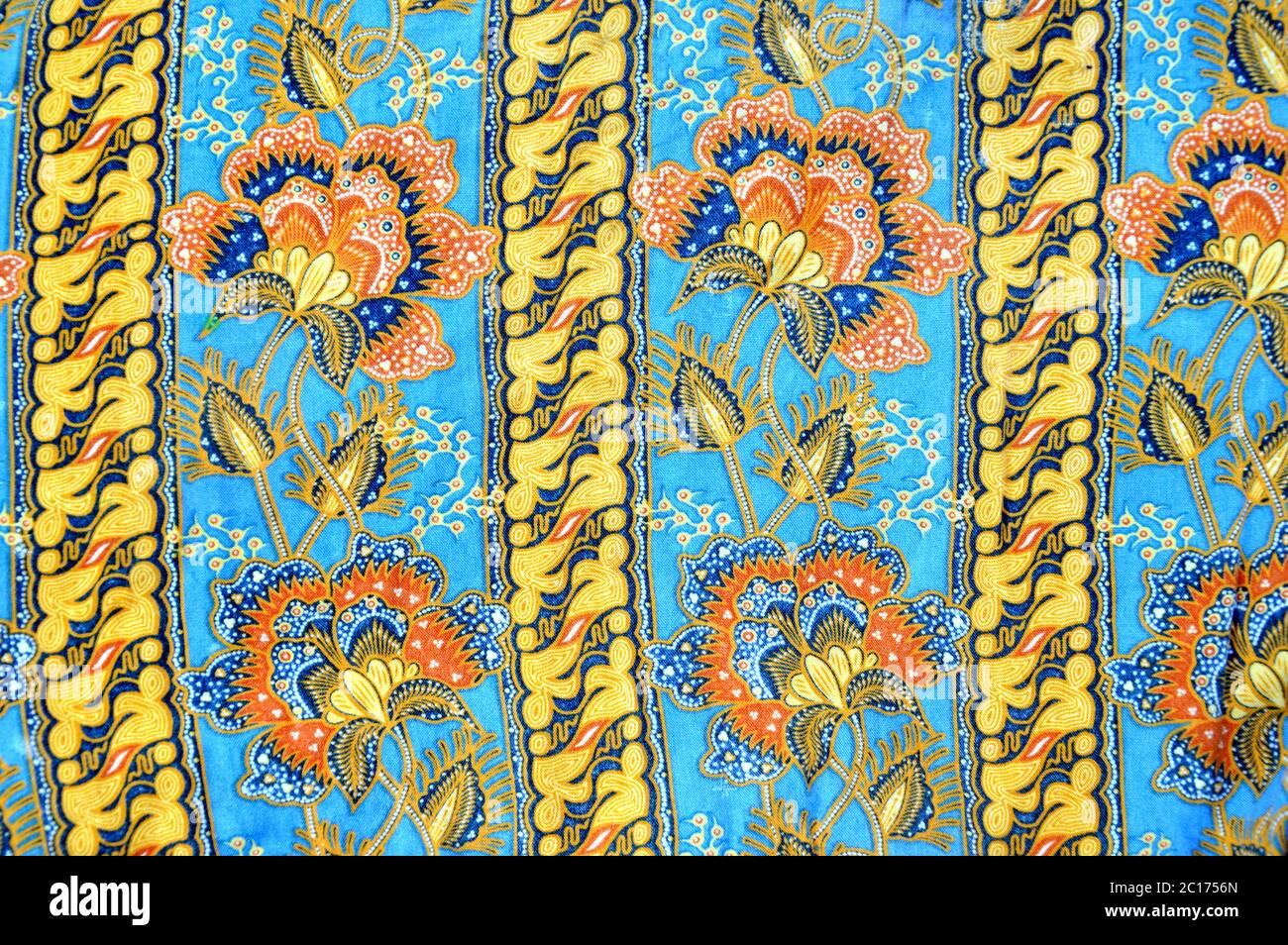 Batik cloth hi-res stock photography and images - Alamy