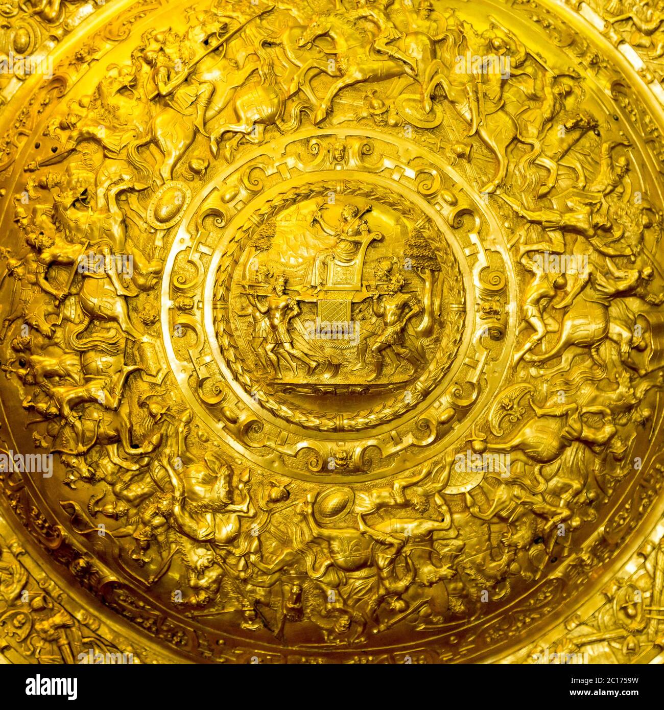 Ancient shield hi-res stock photography and images - Alamy