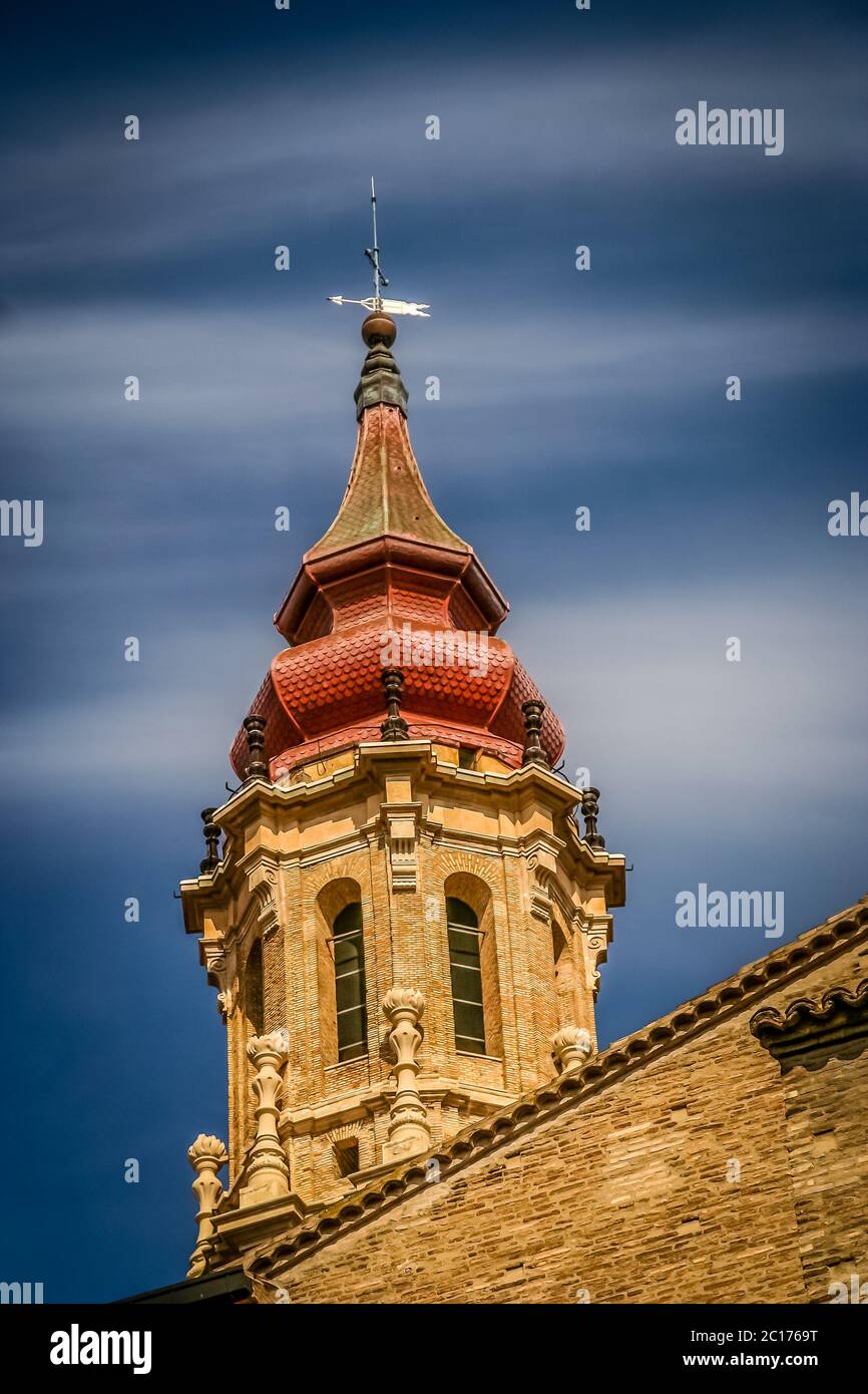 Tall gothic church tower hi-res stock photography and images - Alamy
