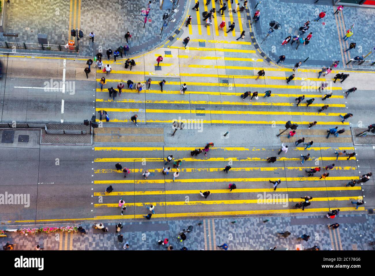 Road intersection crowded hi-res stock photography and images - Alamy