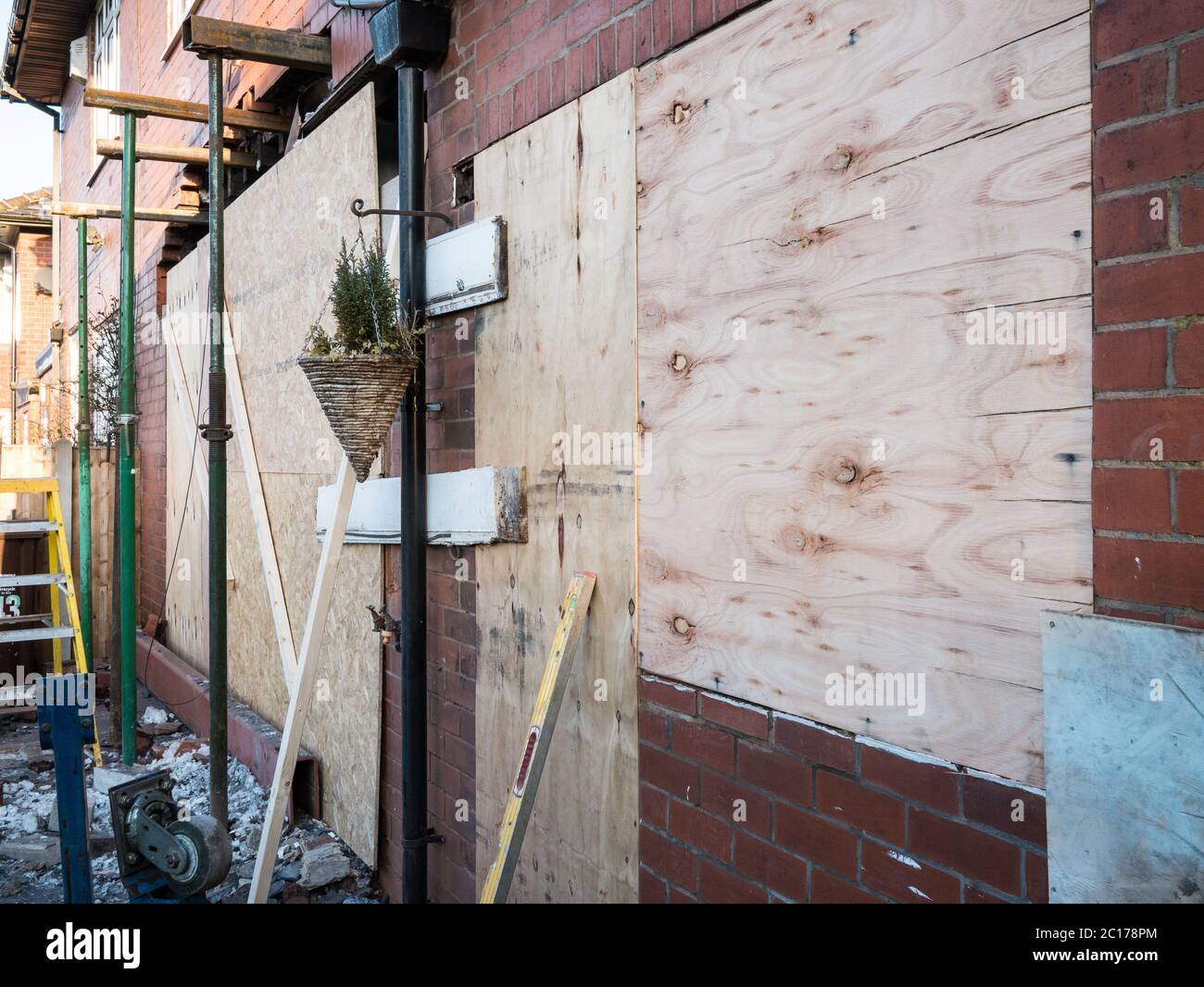House undergoing construction work Stock Photo - Alamy