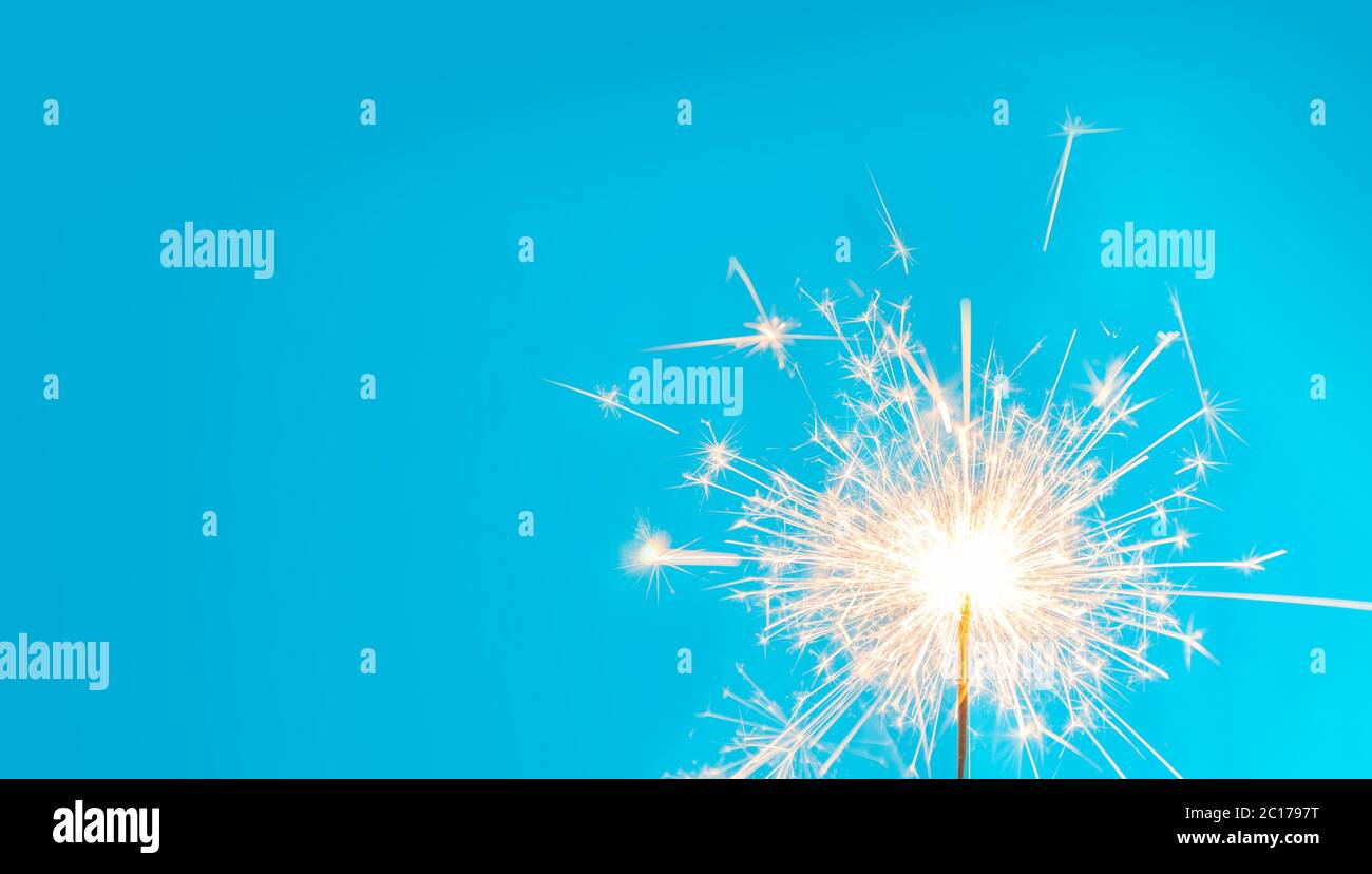 Hot blue flame hi-res stock photography and images - Alamy