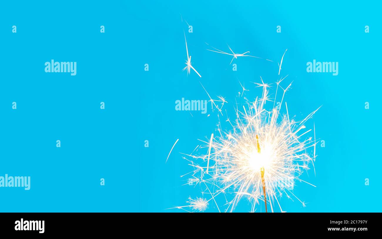 Gunpowder explosion hi-res stock photography and images - Alamy