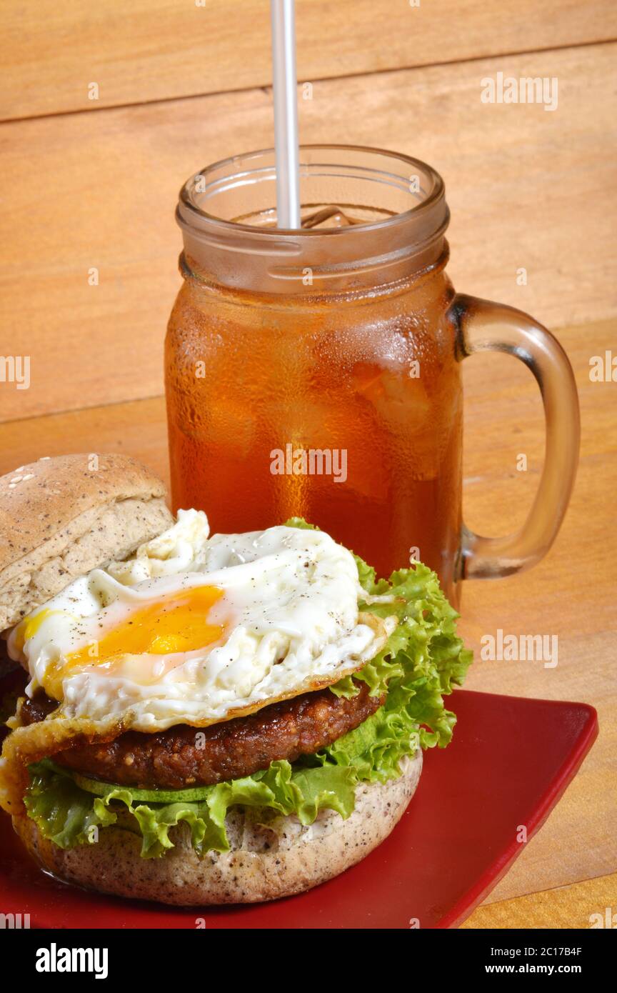 burger and iced tea Stock Photo - Alamy