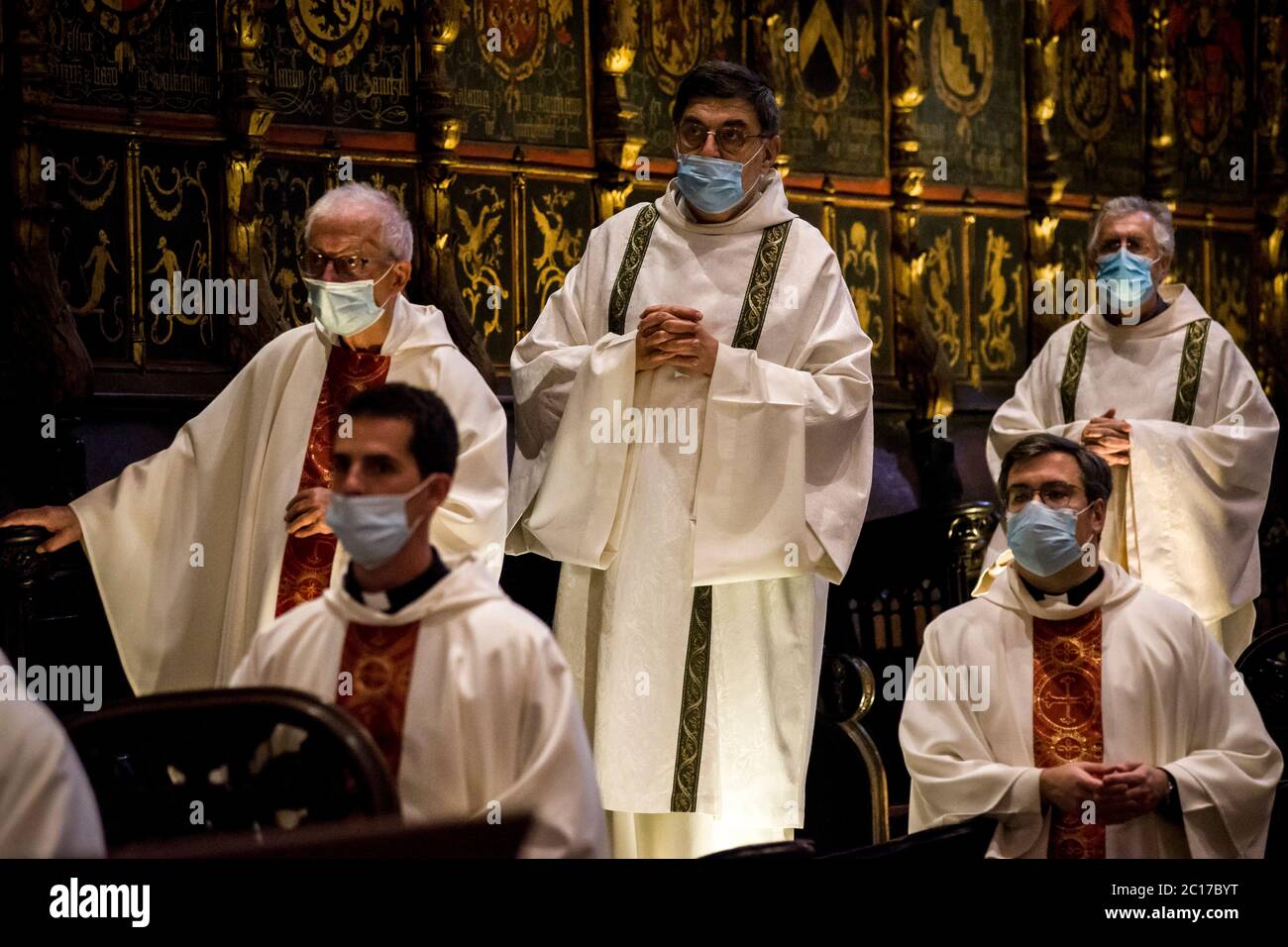 Mask and priests hi-res stock photography and images - Alamy
