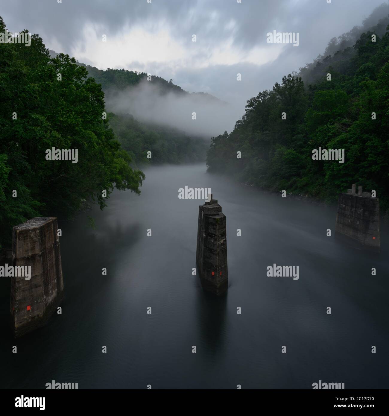 Cheoah dam hi-res stock photography and images - Alamy