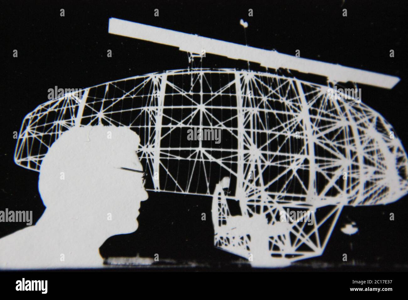 Airport radar 1970s hi-res stock photography and images - Alamy