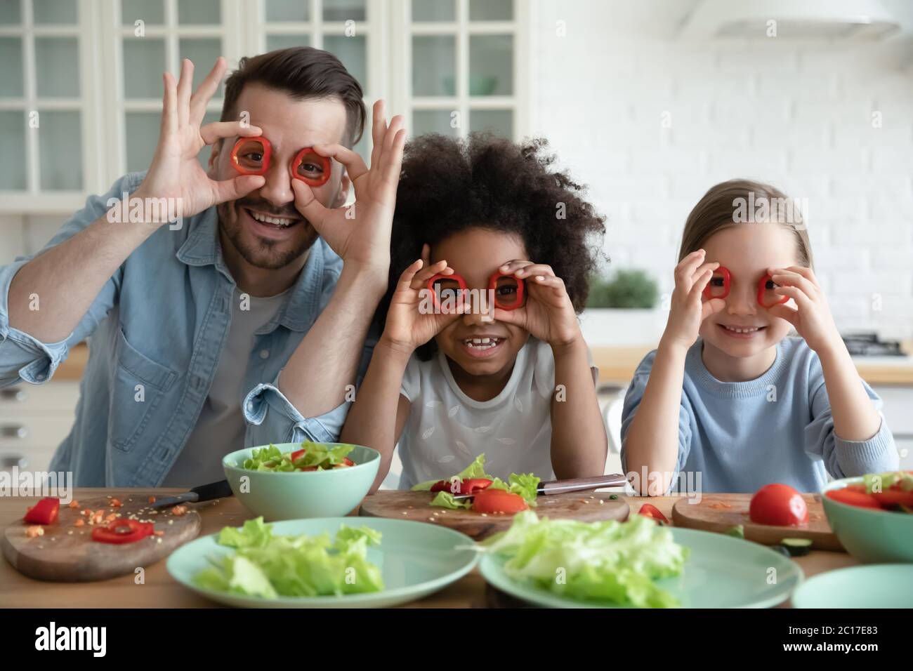 Kids fun cooking hi-res stock photography and images - Alamy