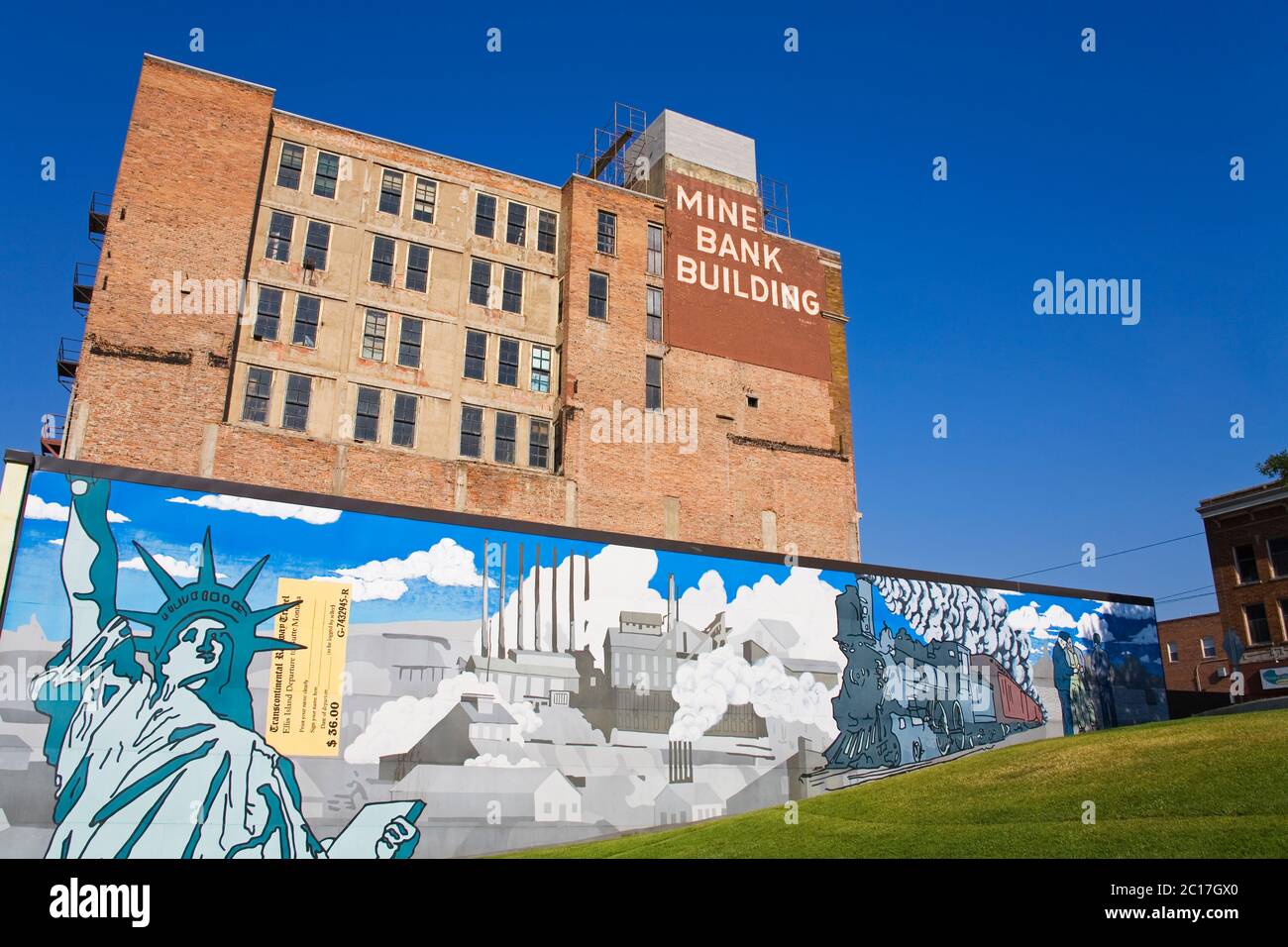 Mural by Richard Hansen on Mine Bank Building, National Historic ...
