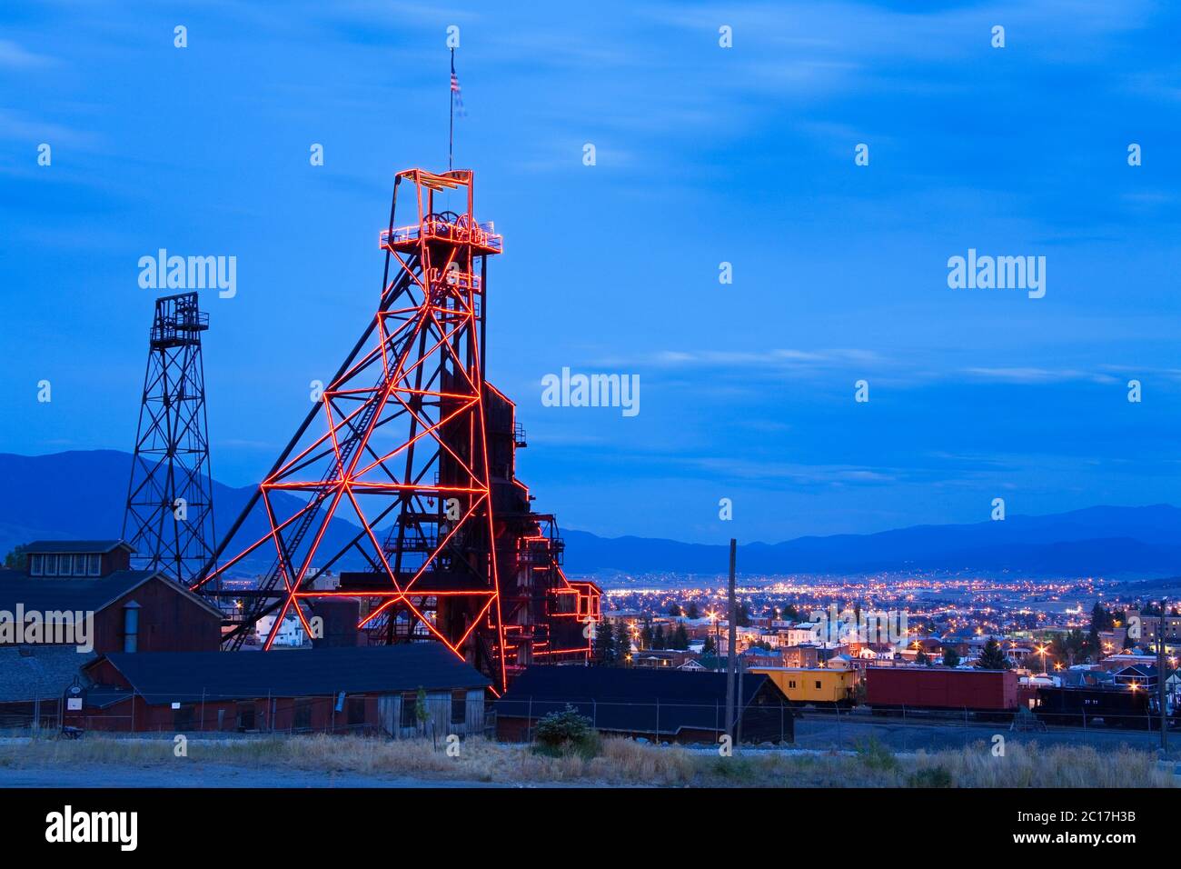 Butte headframe hi-res stock photography and images - Alamy