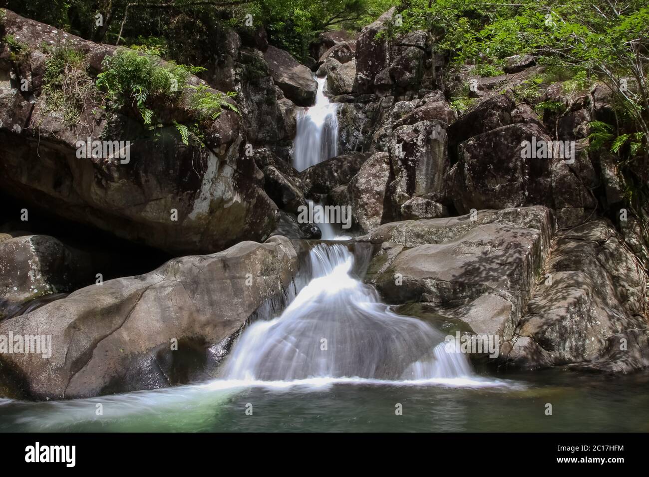Small waterfalls Little Crystal Creek, Paluma Range National Park ...