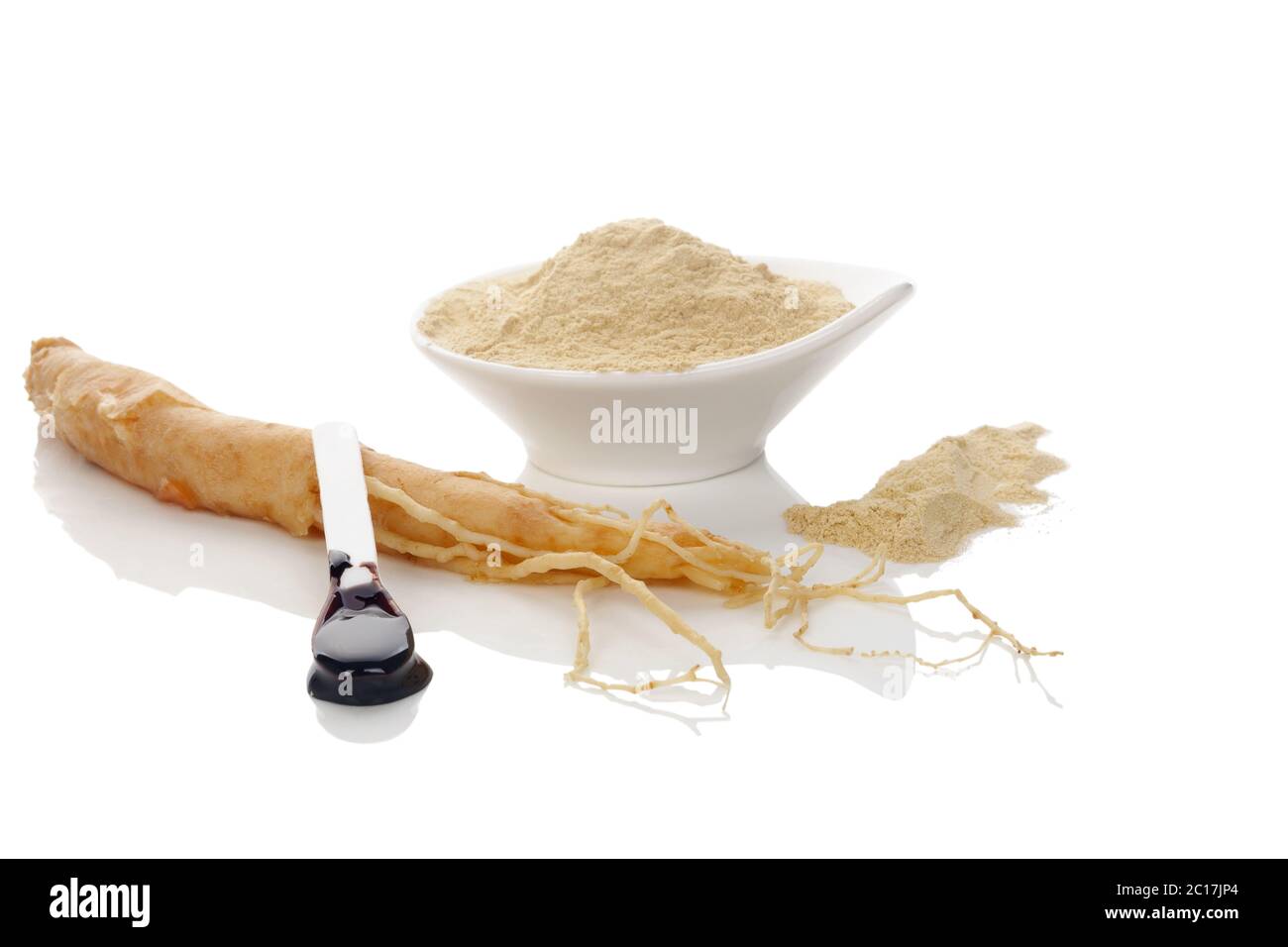 Ginseng powder, extract and ginseng root Stock Photo - Alamy