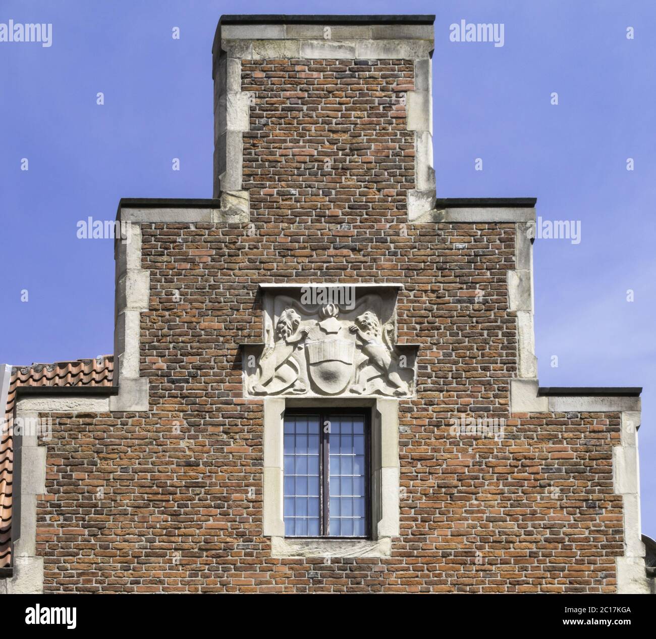 Gable relief hi-res stock photography and images - Alamy