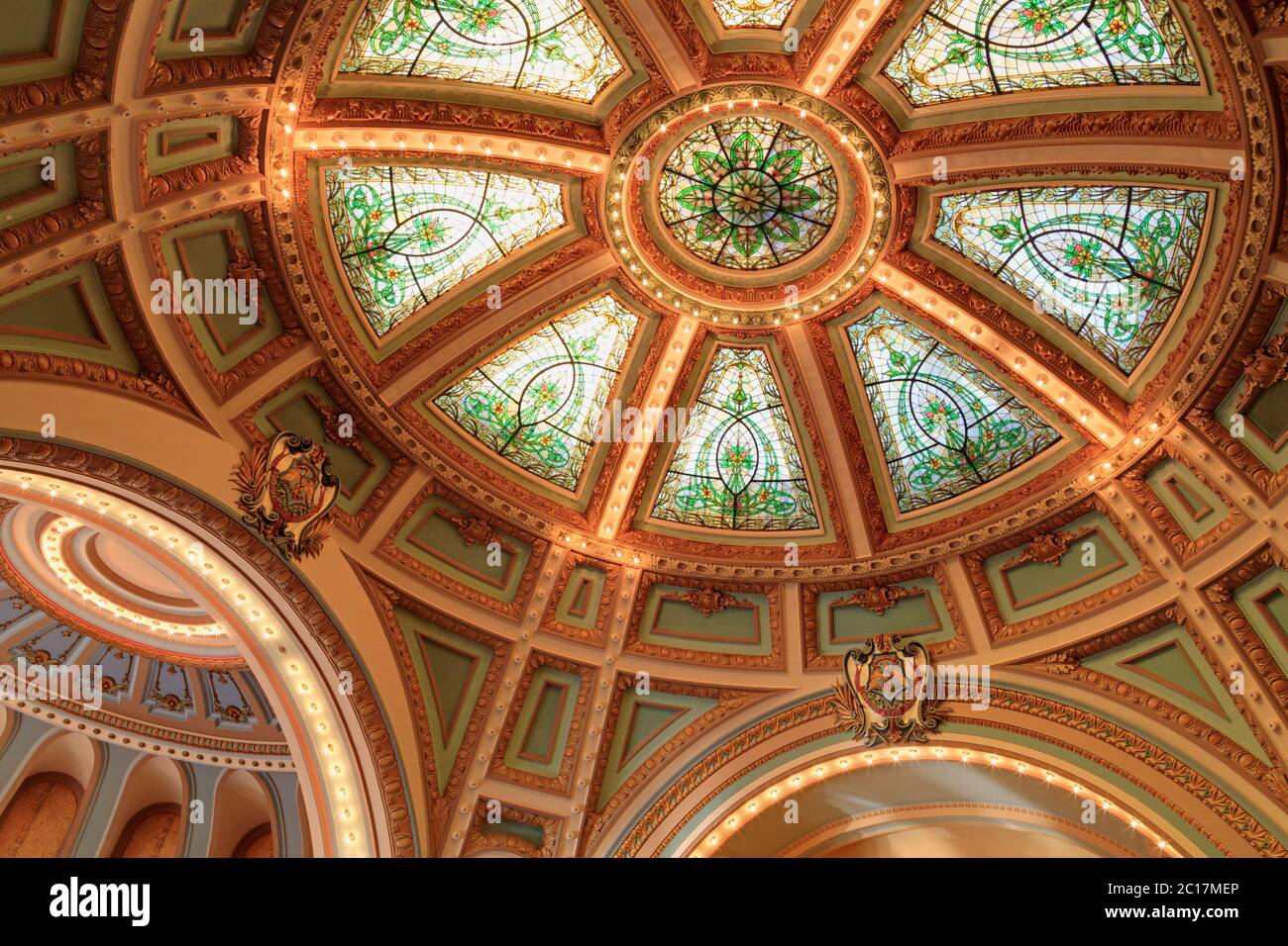 Mississippi capitol interior hi-res stock photography and images - Alamy