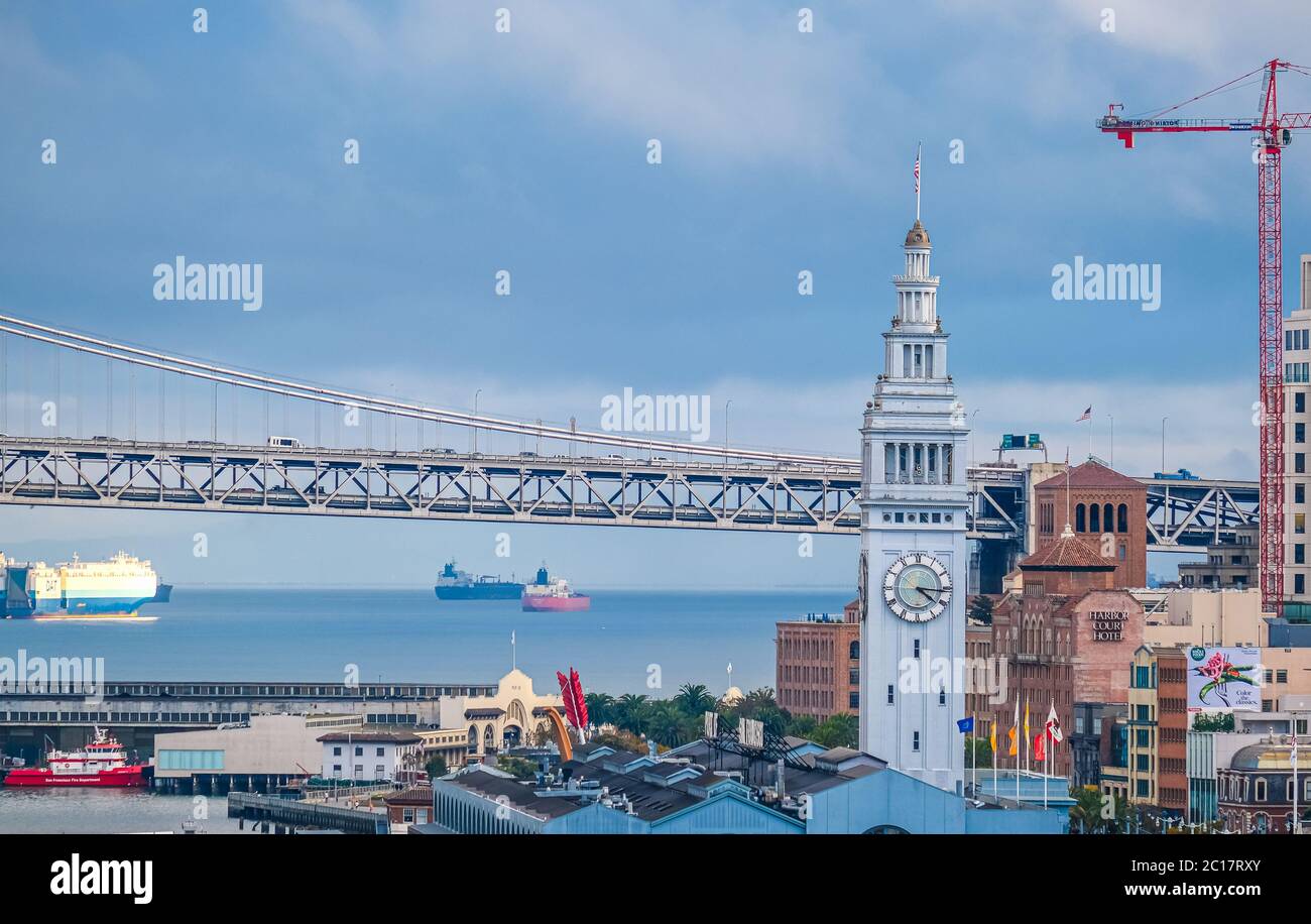 Bay ferry port architecture city hi-res stock photography and images ...