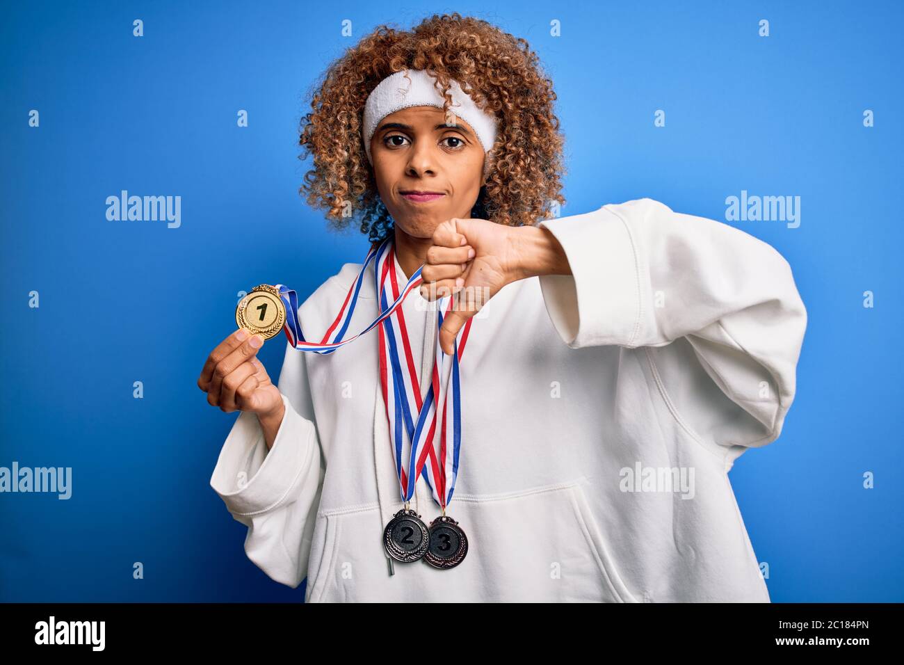 Reject medal hi-res stock photography and images - Alamy