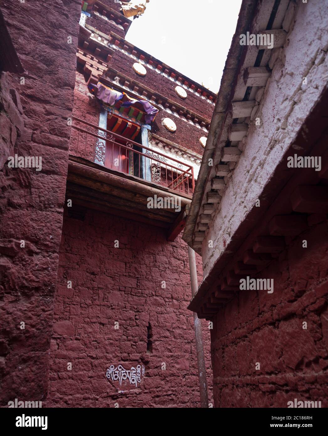 Labyrinth alleys hi-res stock photography and images - Alamy