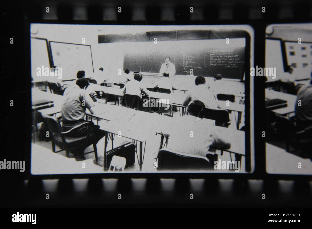 Classroom 1970s high school hi-res stock photography and images - Alamy