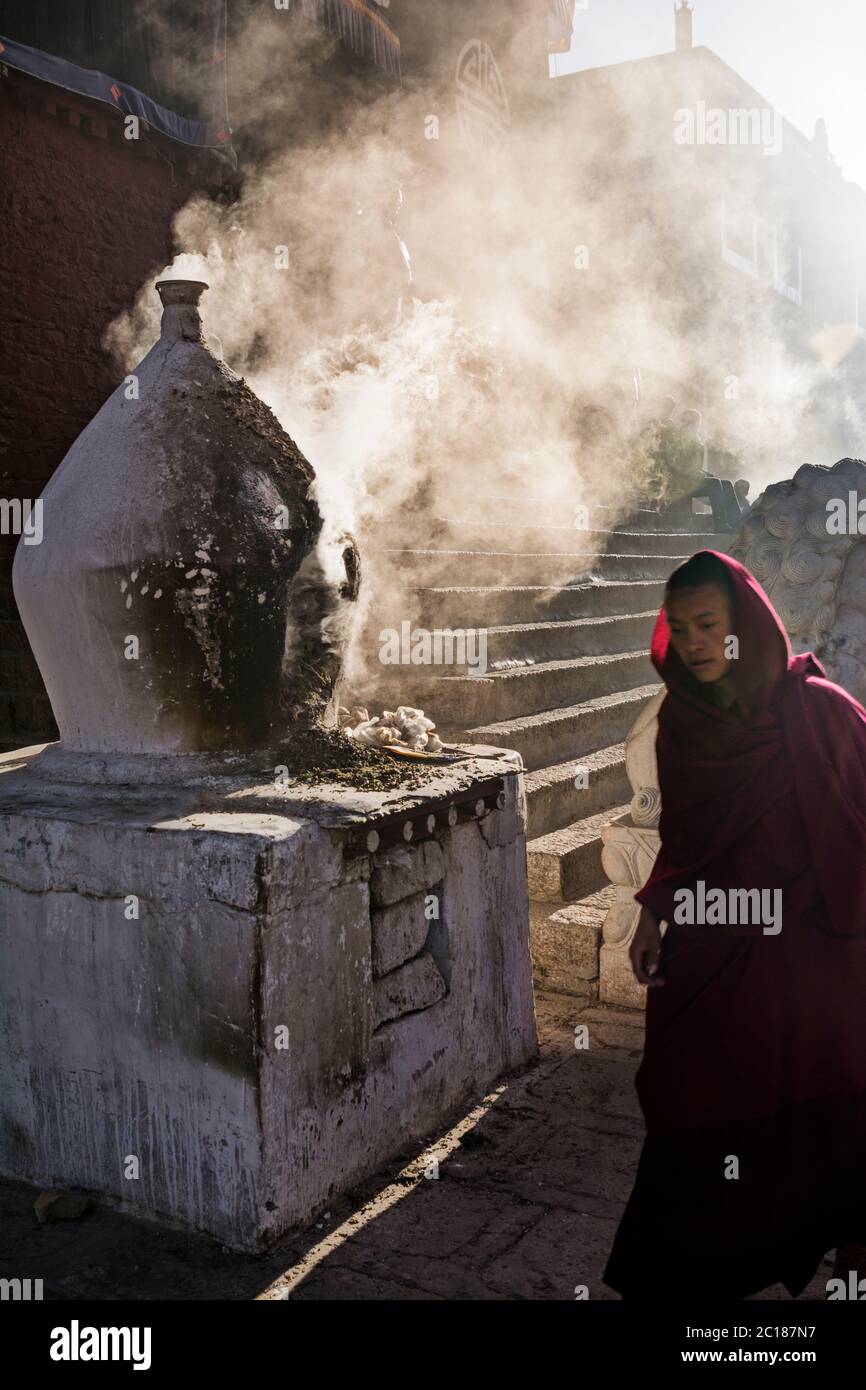 Smoke purification hi-res stock photography and images - Alamy
