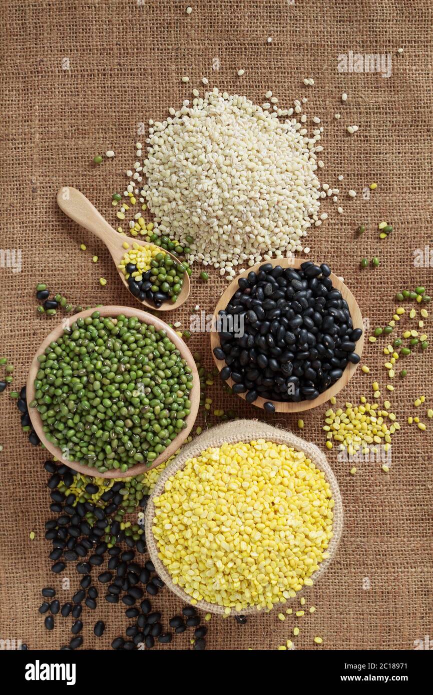 Sack of nuts hi-res stock photography and images - Alamy