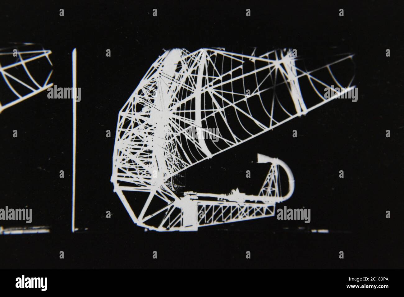 Airport radar 1970s hi-res stock photography and images - Alamy