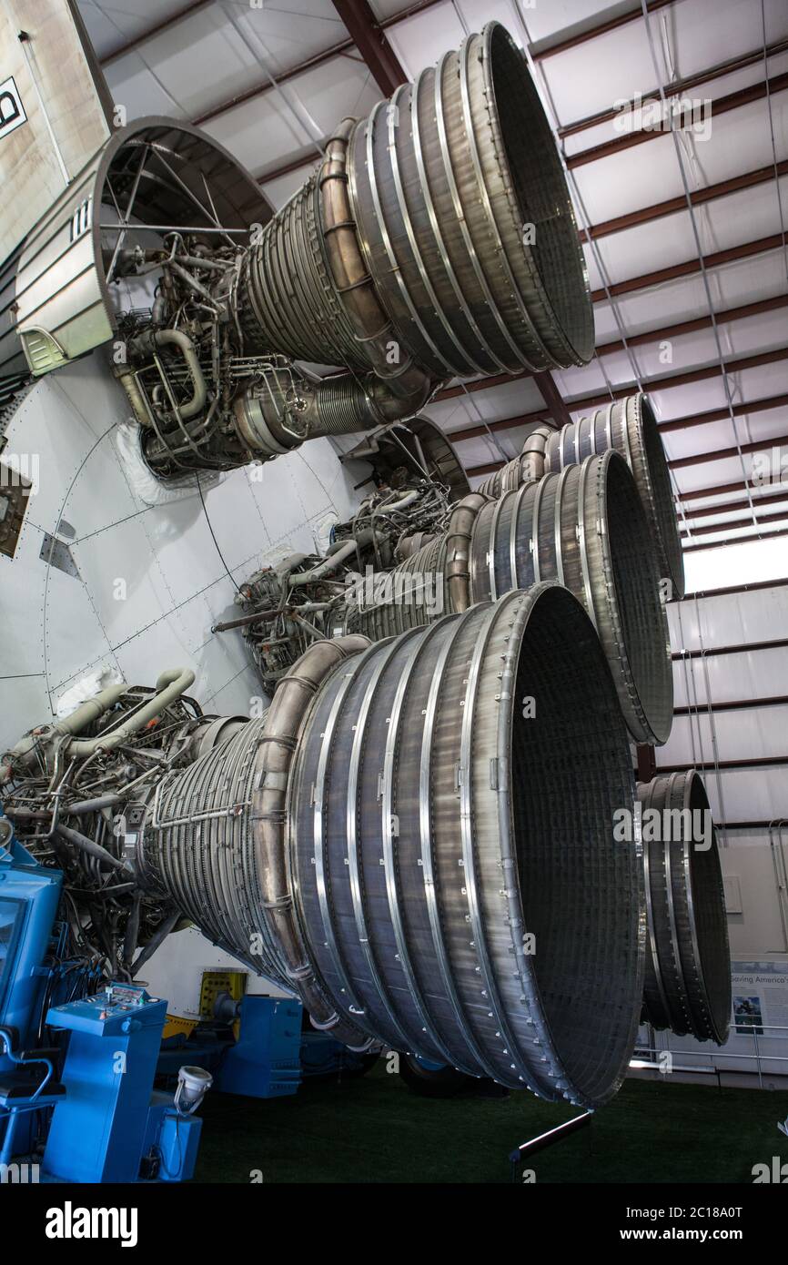 Usa saturn v 5 rocket spaceship space hi-res stock photography and ...