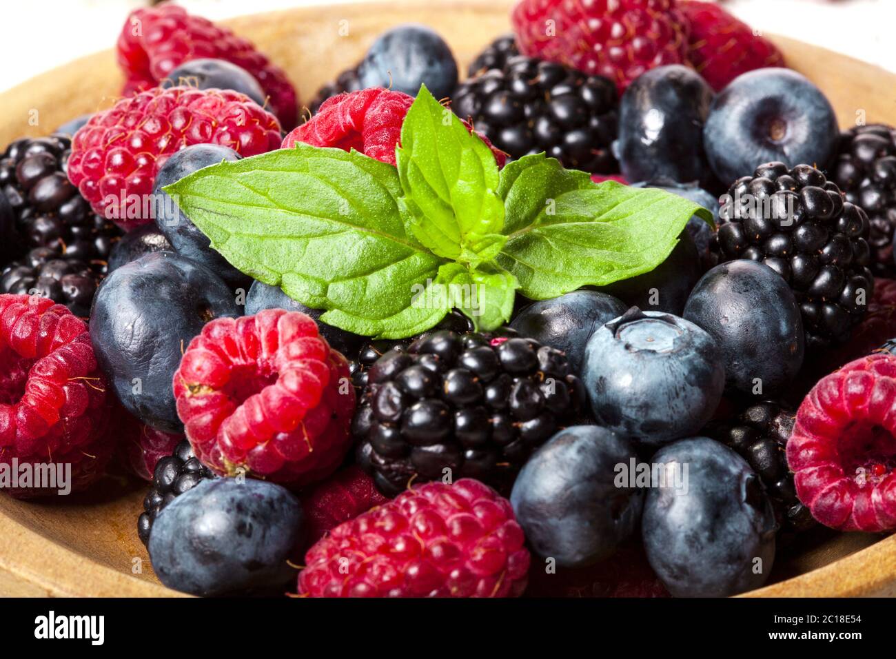 Wallpaper raspberries hi-res stock photography and images - Alamy